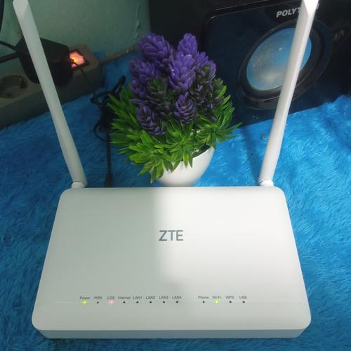 Jual zte F670l dualband 5G + adaptor port biru - Kab. Bekasi ...