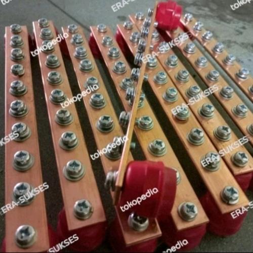Jual Busbar isolator 5mm x 25mm x 220mm 10 Lubang + 2 isolator merah ...
