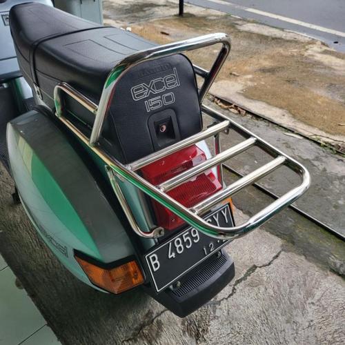 Jual Backrack Grabrail V2 Chrome Vespa Px Excel Exclusive - Kota ...