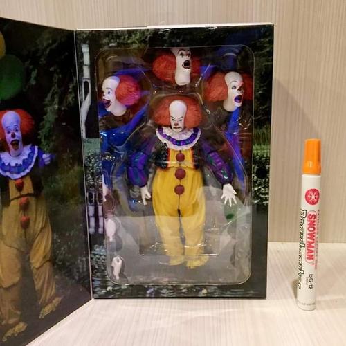 Jual figure badut horor Pennywise IT the movie Pennywise dancing clown ...
