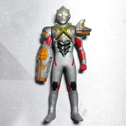 Jual BANDAI ULTRAMAN X ELEKING ARMOR SPARK DOLL FIGURE ULTRA HERO LIVE ...