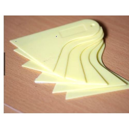Jual Kape Plastik PVC Scrapper Segitiga untuk Finishing Dempul Plamir ...