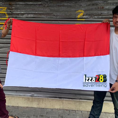 Jual bendera merah putih bahan satin ukuran 90cm x 135 cm - Jakarta ...