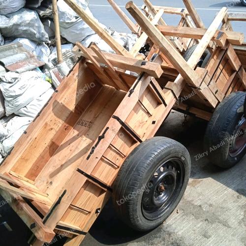 Jual Gerobak Pasir Kayu Serbaguna Ban Besar Gerobak Kayu Ban Mobil ...