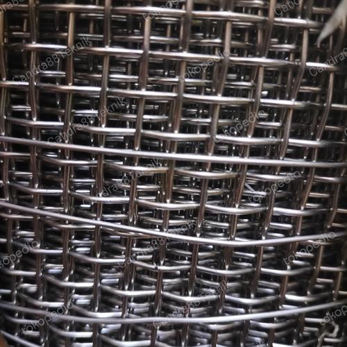 Jual Kawat Mesh Lubang 5mm x 5mm Kawat 1,2mm Stainless SS 304 Anyam ...