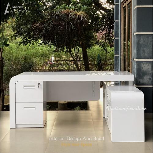 Jual Meja Kerja Kantor / Direktur Leter L Minimalis Modern HPL - Office ...