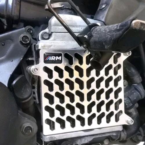 Jual Cover Tutup Radiator Vario 110 Carbu dan Techno Original ARM ...