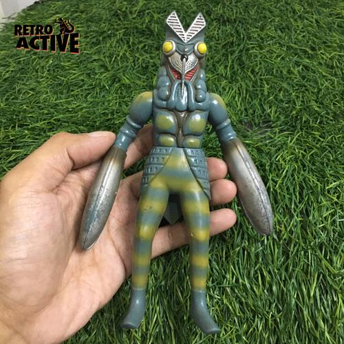 Jual Vintage figure sofubi ultraman kaiju soft vinyl japan alien popy ...