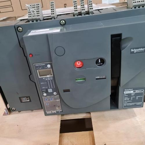 Jual Acb Mvs 4 Pole 3.200 Ampere Schneider Original - Jakarta Selatan ...