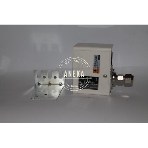 Jual Pressure Switch Pneumatic 50 Bar HEP530D EMC / Alat Pengukur ...