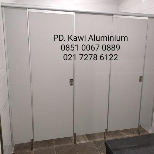 Jual Pintu Toilet Cubicle Phenolic / Partisi Penolik kubikal - Jakarta ...
