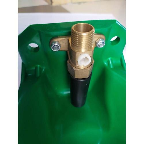 Jual Tempat Minum Kambing Domba Babi Otomatis Valve Plastik Dan Valve ...