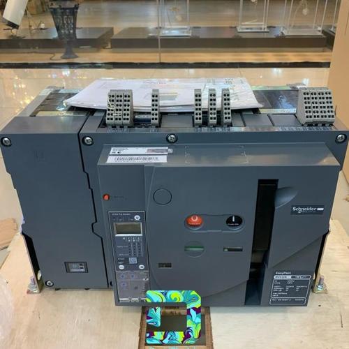 Jual Acb Schneider Easypact Mvs 4P 1250A 4P 50Ka Original - Jakarta ...