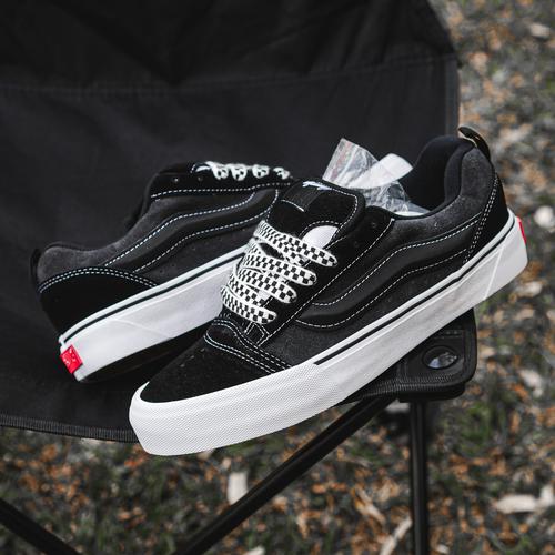 Jual Vans Knu Skool Vault LX Suede Black Original - Hitam, 42 - Jakarta ...