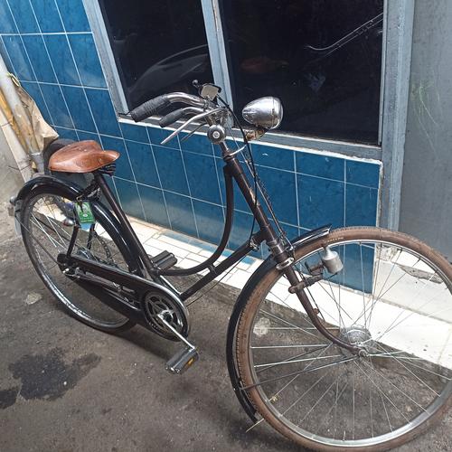 Jual sepeda onthel dames roda tromol persneling STURMEY ENGLAND LAMPU ...