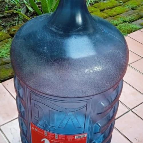 Jual Galon kosong 19L / 19 L vit pristine - Jakarta Utara - Little S ...