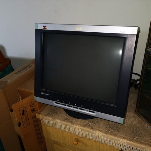 Jual PC Monitor Komputer CRT 17" inch ViewSonic - Jakarta Timur - R&D ...