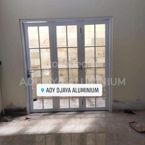 Jual pintu lipat aluminium tiga daun - Kab. Bekasi - oxva shop | Tokopedia