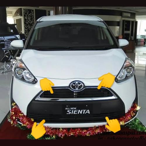 Jual Grille Grill bumper depan toyota Sienta type V dan G original ...