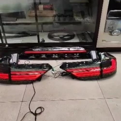 Jual lampu stop lamp bagasi innova zenix plus trunklid smoke - Jakarta ...