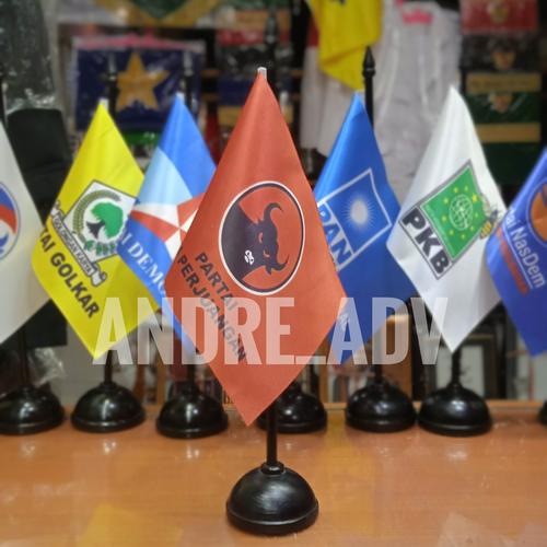 Jual bendera meja dan tiang kayu meja - Jakarta Pusat - Andre adv jaya ...