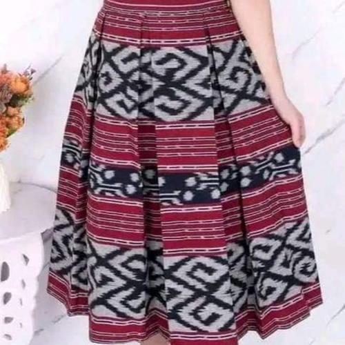 Jual rok tenun etnik merah model wiru - XL - Kab. Jepara - Baju dan ...