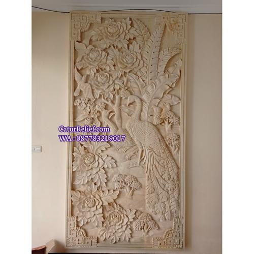 Jual ukiran batu alam - motif burung merak aesthetic - Kab. Gunungkidul ...