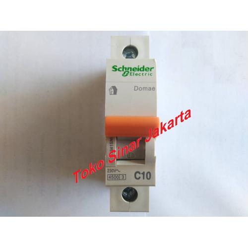 Jual MCB Mini Circuit Breaker Listrik 1P 1 Phase SCHNEIDER DOMAE 10 A ...