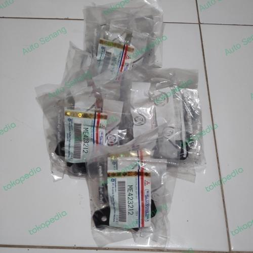 Jual Breket/bracket dudukan selang udara tengah CANTER ME423212 asli ...