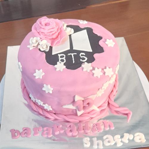 Jual kue ulang tahun bts ukuran 15cm double choco full fondan tangerang ...