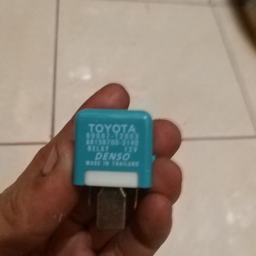 Jual Relay head lamp 12v kaki 5 toyota inova fortuner hilux avanza ...