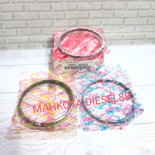 Jual RING SEHER HILUX REVO RING PISTON INOVA REBORN REBON 2GD 13011 ...