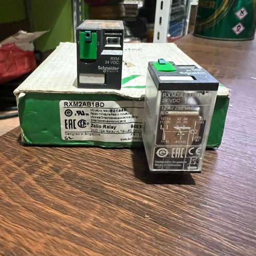 Jual RELAY SCHNEIDER RXM2AB1BD 24VDC ORIGINAL ASLI - Kota Bandung ...