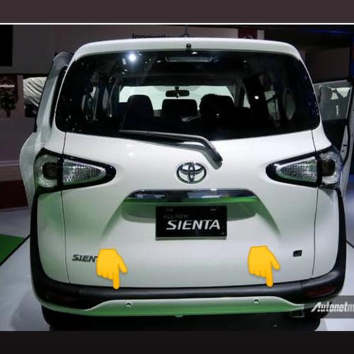 Jual Cover spoiler/moulding extension bumper belakang toyota sienta Ori ...