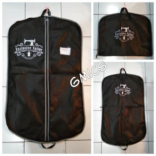 Jual Cover jas exclusive hitam list abu abu - Jakarta Utara - GMic's ...