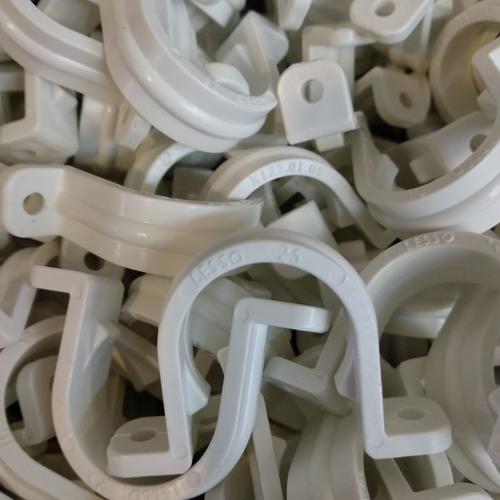 Jual Clem Pipa conduit PVC 25MM Lesso / Klem jepit U - Jakarta Barat ...