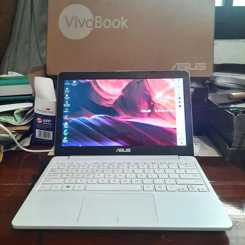 Promo Laptop ASUS E203 MAH vivobook MULUS RAM 4GB 256GB HDD murah ...