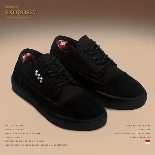 Promo Sepatu Sneakers Kulit Pria Exodos57 Pelinja All Black - 41 Cicil ...