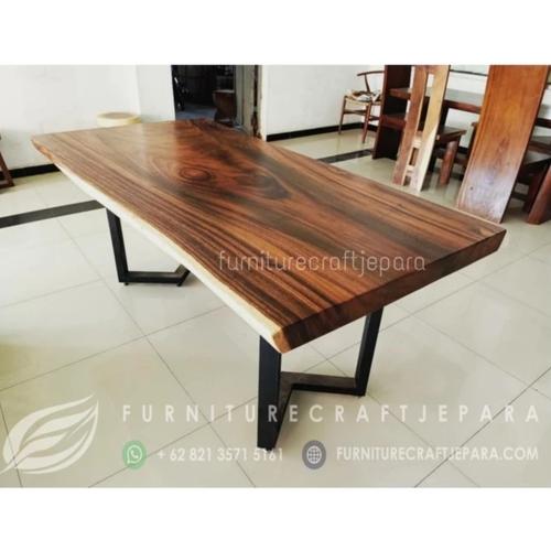 Jual MEJA MAKAN SOLID TREMBESI KAKI BESI 160 CM / MEJA KAYU UTUH SUAR ...