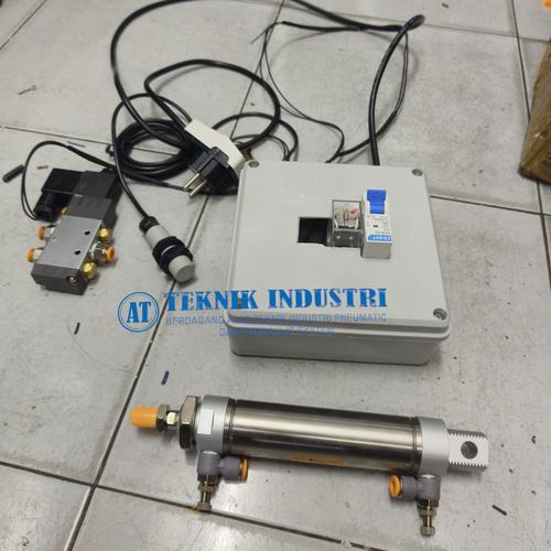 Jual Pneumatic Cylinder 20x25 Set Sensor proximity Switch - Jakarta ...