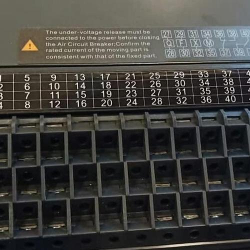 Jual Acb Chint Nxa-16S10-Af3 1000A Motorized 3P 42Ka Air Circuit ...