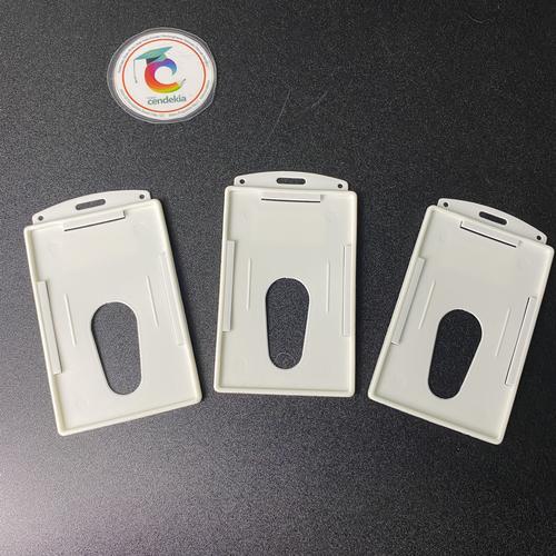 Jual Name Tag Id Card Holder Frame Id Card Mika Potret - Putih - Kota ...