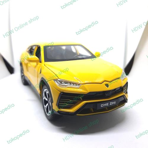 Jual Diecast Mobil Lamborghini Urus Bison Miniatur Mobil SUV Die-Cast 1 ...