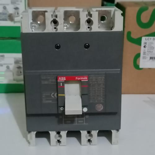 Jual mccb 3p 160a 25KA ABB A2C 250 / MCCB ABB 3P 160A 25KA A2C 250 - Kota Surabaya ...