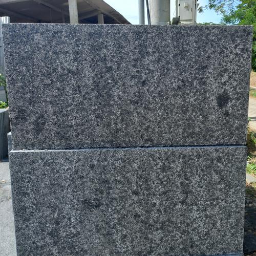 Jual Batu Andesit Hitam Bakar 30x60cm Tebal 2cm - Kab. Tulungagung ...