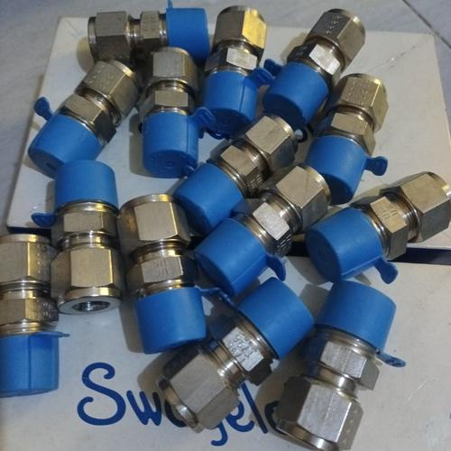 Jual MALE CONNECTOR 12 MM OD X 1/2 NPT SS316 PARKER - Kota Cilegon - ud sinar_abadi | Tokopedia