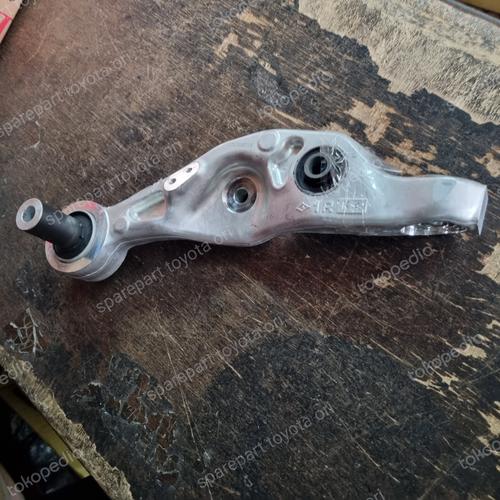Jual Lower Arm Front Suspension RH Kanan No1 Lexus LS460 LS460L 48620 ...