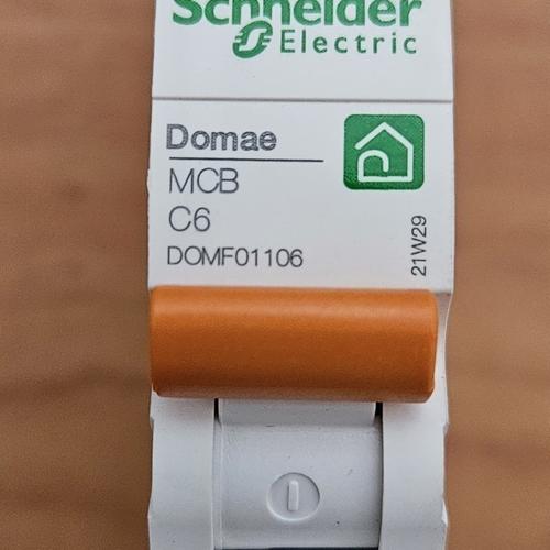 Jual MCB 1 Phase 63A - 6kA-250V type Domae new merk Schneider Original ...