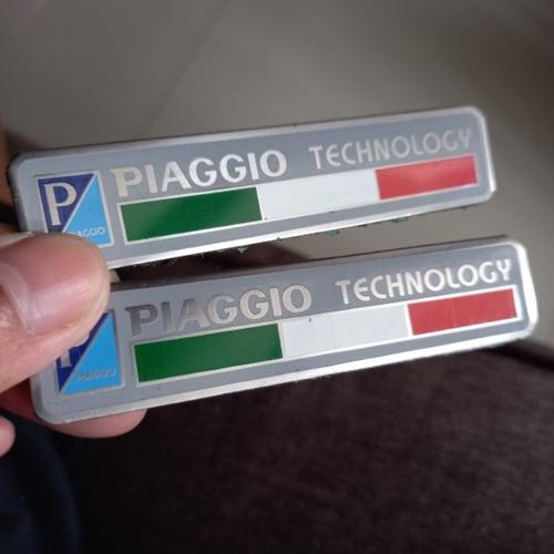 Jual Stiker Logo Emblem metal piaggio technology vespa modern dan ...