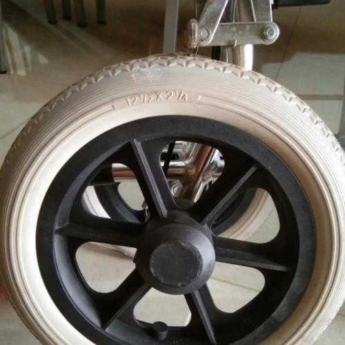 Jual Ban kursi roda+velk seperpat kursi roda ban belakang ukuran 12 ...